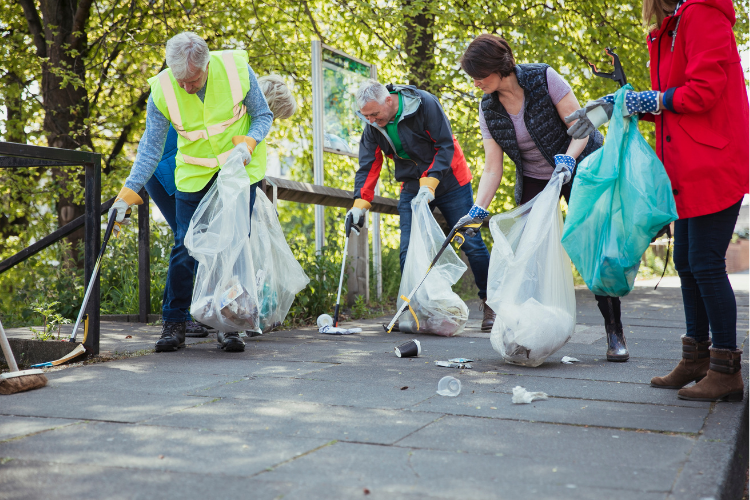 How Skip Bins Help Community Clean-Up Initiatives